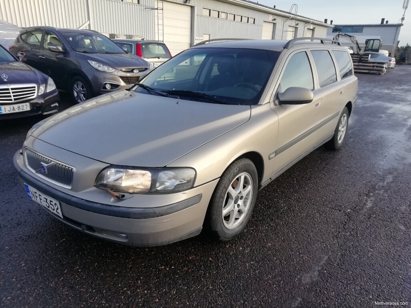 2002 Volvo V70 Parts