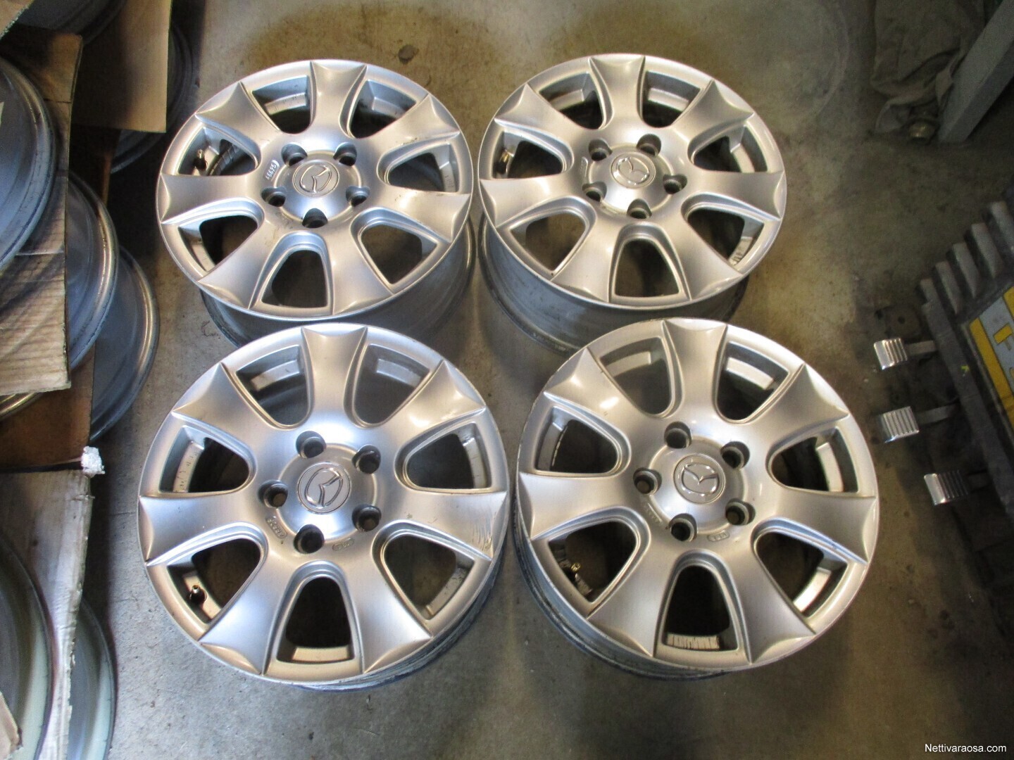 Nettivaraosa - Mazda 5 - Rims - Nettivaraosa