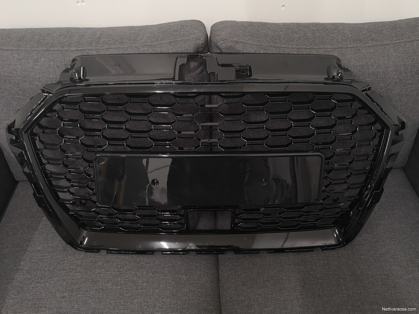 Nettivaraosa - Audi A3 2020 - RS3 Style maski - Tuning osat - Nettivaraosa