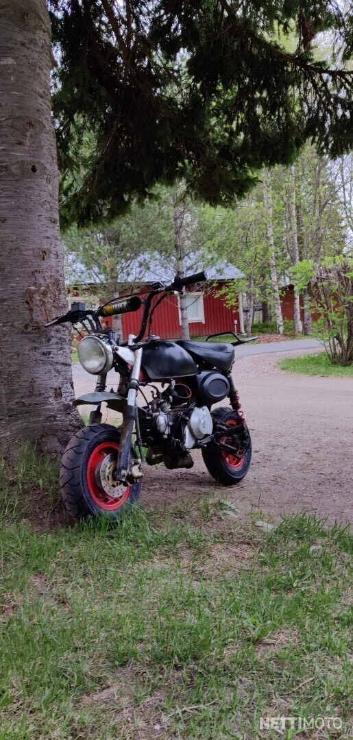 Nettivaraosa - Skyteam Manki 2005 - Project motos - Nettivaraosa