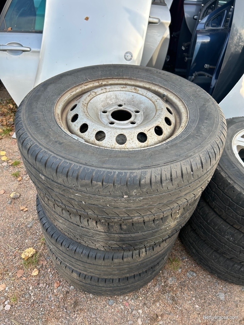 Nettivaraosa - Opel Vivaro Vanteet kesärenkailla - Vanteet - Nettivaraosa