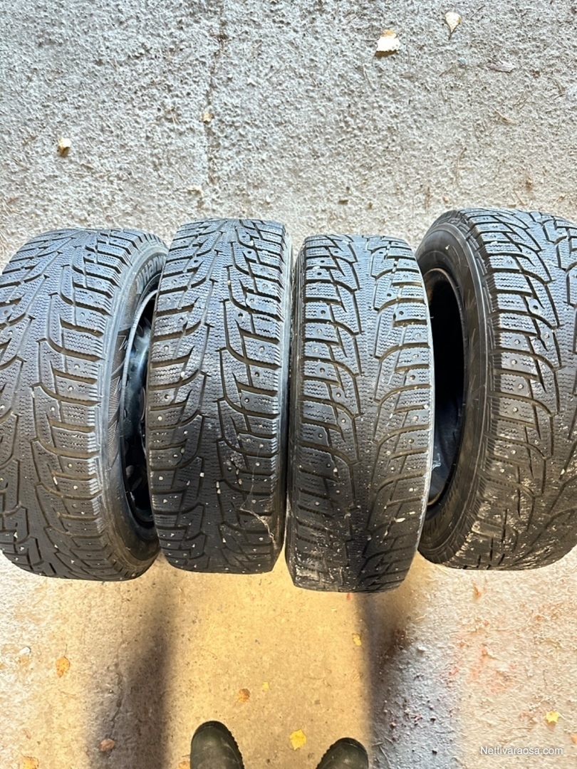 Nettivaraosa - Hankook iPike RS - Tyre sets - Nettivaraosa