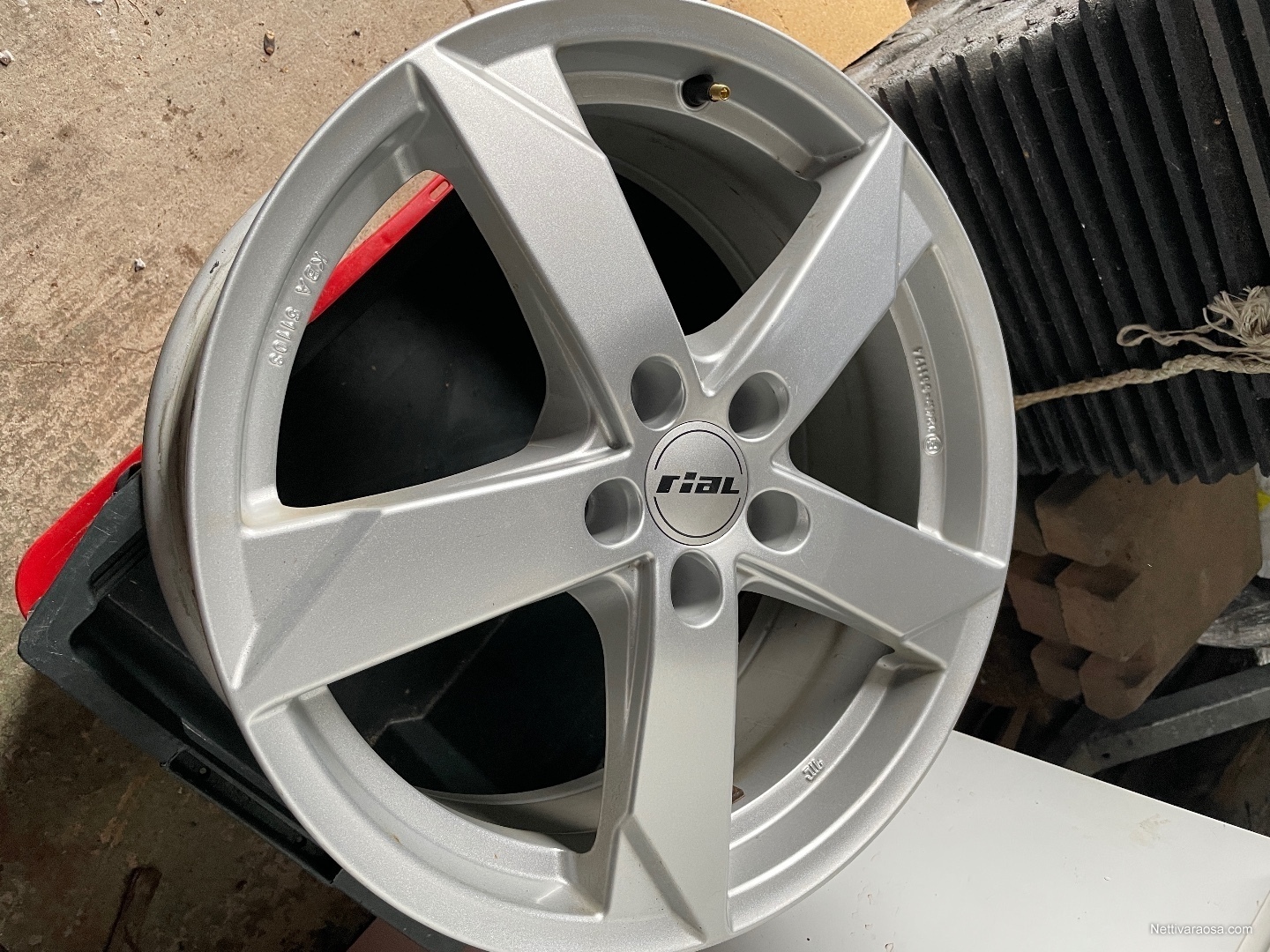 Nettivaraosa - RIAL Kodiak alu VAG 5x112 7.5x18 KR 57.1 ET 45 2020 ...