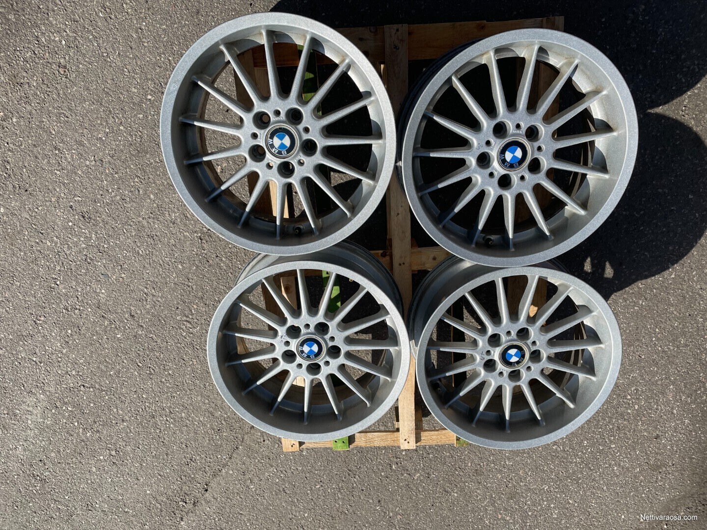 Nettivaraosa - BMW BMW 32 style 18x 8 - Vanteet - Nettivaraosa