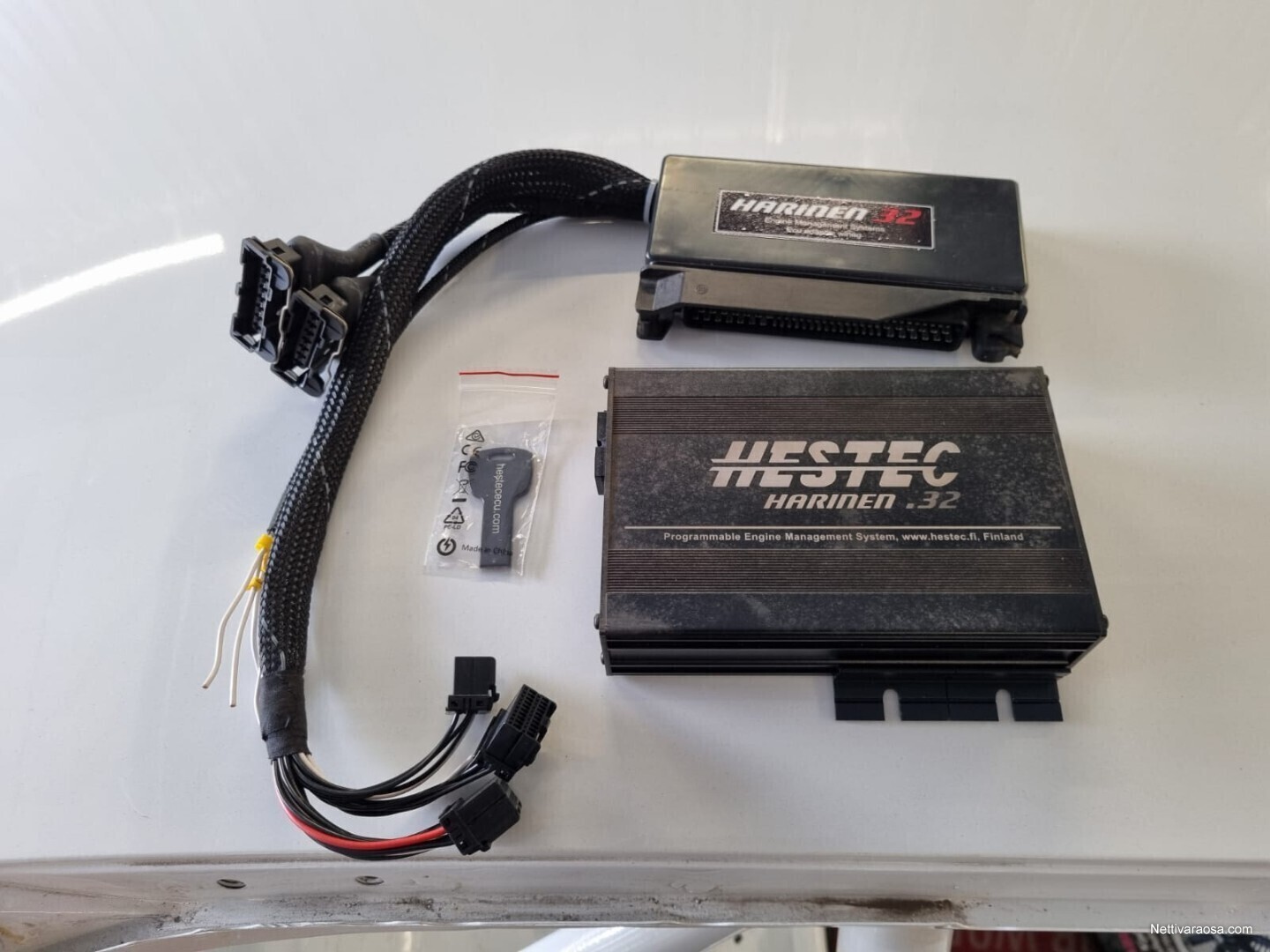 Nettivaraosa - Hestec x32 Bemarin johtosarjalla - Käyttämätön - Motor racing - Nettivaraosa