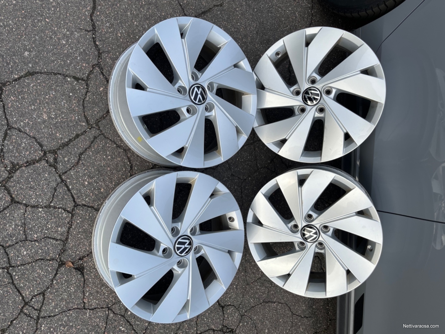 Nettivaraosa - Volkswagen Golf 2021 - Original Winterpack - Vanteet ...